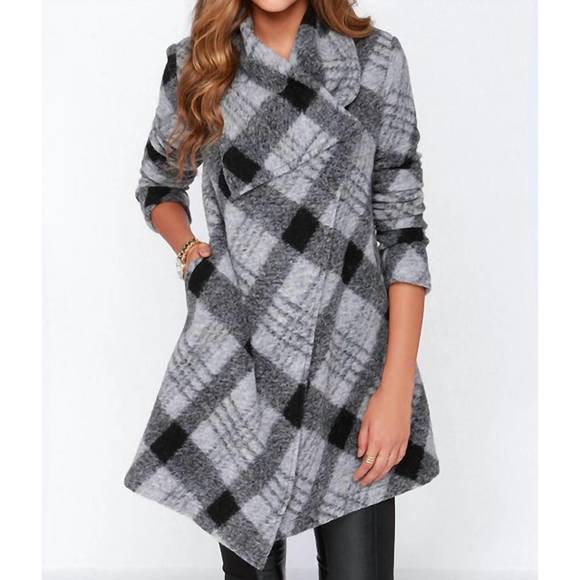 BB Dakota | Jackets & Coats | New Bb Dakota Colton Plaid Coat In Grey ...